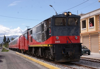 Viaje de Trem pelo Equador; Conheça o Tren Crucero que viaja entre ...